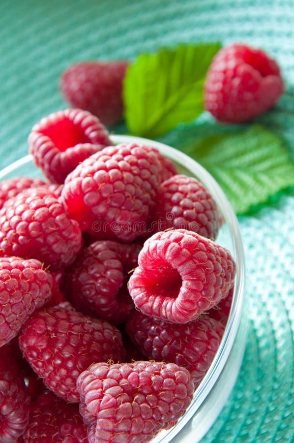 Fresh Raspberries in Glass Bowl Stock Image - Image of tasty, nature ...