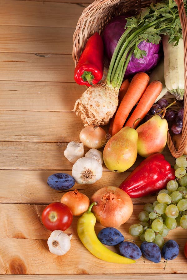 Fresh raw vegetables stock image. Image of displayed - 58968579