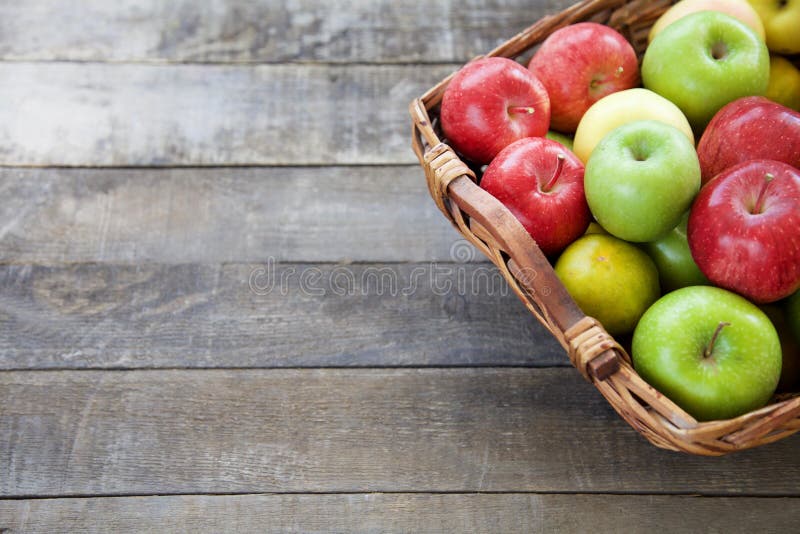 Fresh Red Apples in the Wooden Box Stock Photo - Image of healthy ...