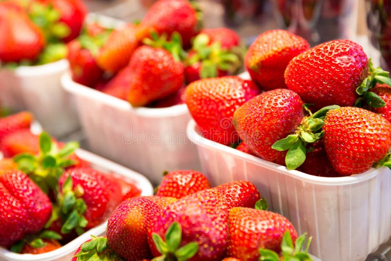 Fresh ripe strawberry stock image. Image of food, dessert - 32601259