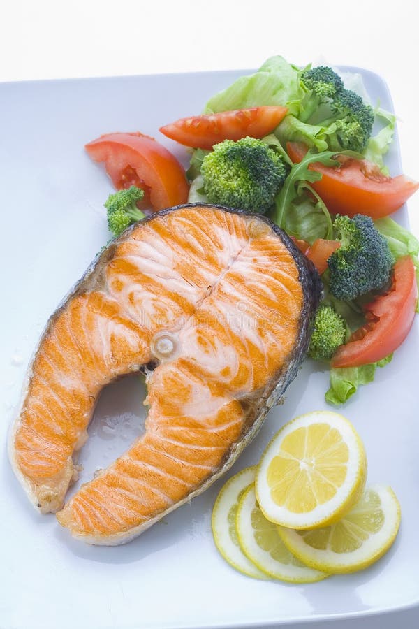Fresh Salmon Cooked with Salad Stock Photo - Image of restaurant, food ...