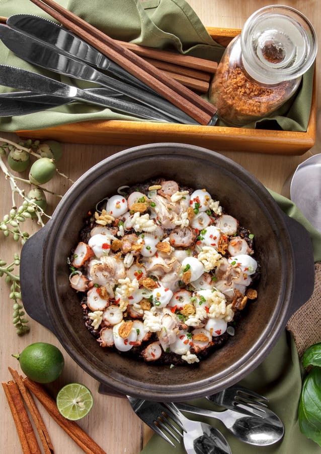 Fresh Seafood Rice Served on Claypot Stock Photo - Image of prawn ...