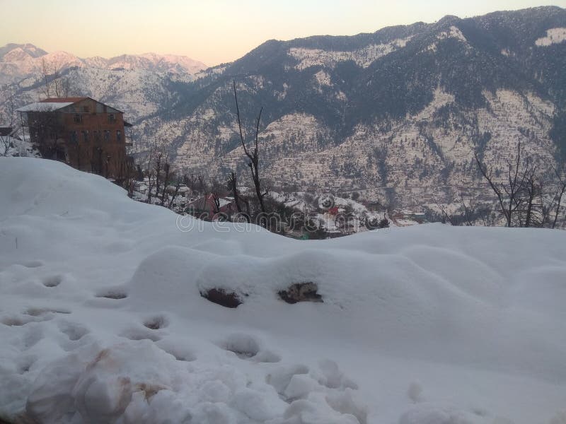 Fresh snow fall at Batote stock image. Image of snow - 138841691