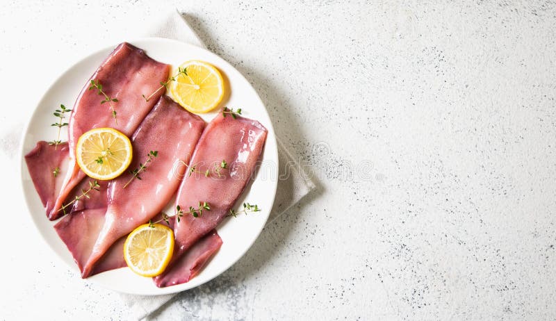 Fresh Squids Octopus or Cuttlefish for Cooked Food. Fresh Raw ...