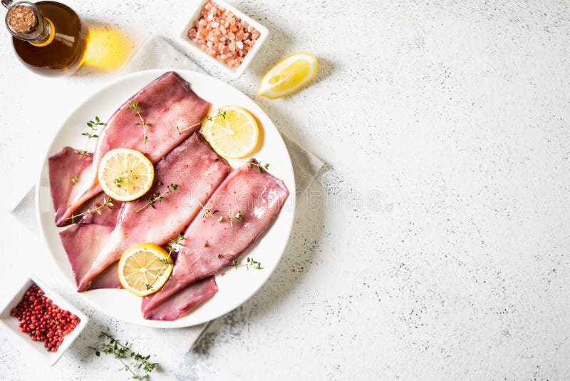 Fresh Squids Octopus or Cuttlefish for Cooked Food. Fresh Raw ...