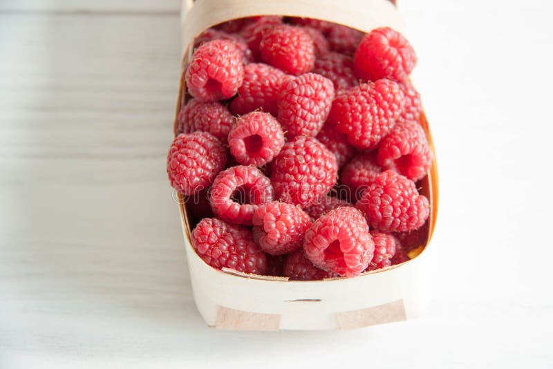 Fresh summer raspberry stock image. Image of foodislove - 98879703