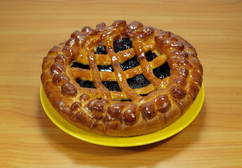 Fresh Sweet Pie with Bilberry Stock Image - Image of plate, cook: 5588827