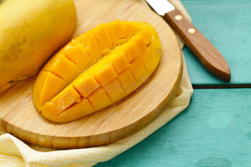 Fresh tropical mango fruit stock photo. Image of summer - 113207342