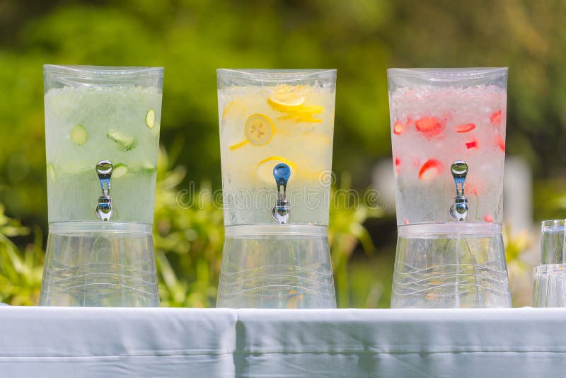 Fresh water stock image. Image of lime, glassofwater - 91226197