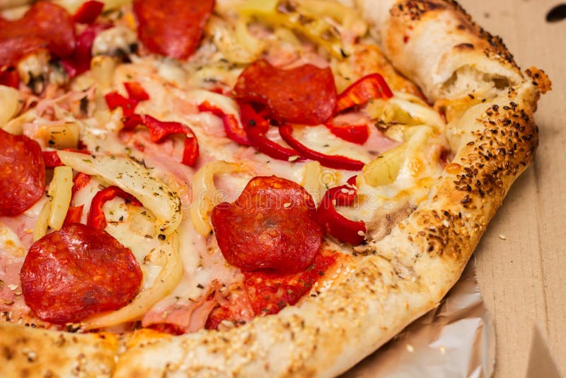 Fresh Whole Pizza in Open Box Stock Photo - Image of crockery, order ...