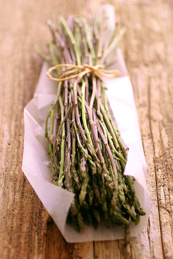 Fresh wild asparagus stock photo. Image of recipe, bundle - 7585302 Fresh wild asparagus stock photo. Image of recipe, bundle - 7585302