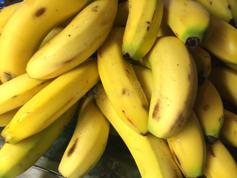 Fresh yellow bananas stock image. Image of tropical, natural - 40622221