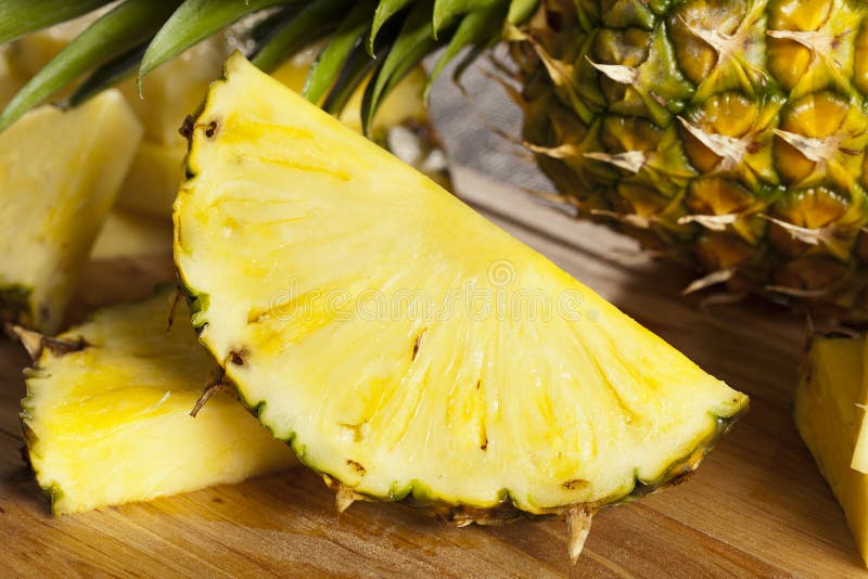 Fresh Yellow Organic Pineapple Stock Image - Image of slice, tropical ...