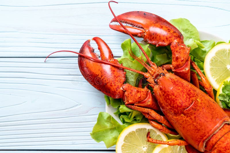 Boiled Lobster with Vegetable and Lemon Stock Image - Image of meal ...