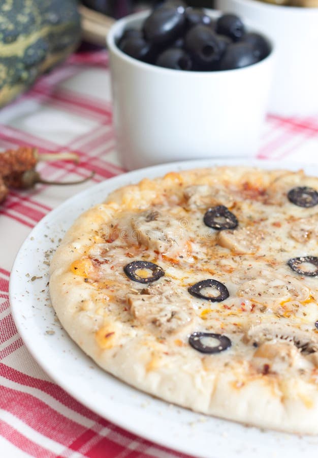 Freshly cooked Pizza stock photo. Image of green, olive - 21959914