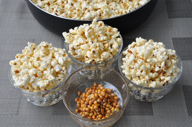 Freshly cooked popcorn stock image. Image of appetizer - 32867887