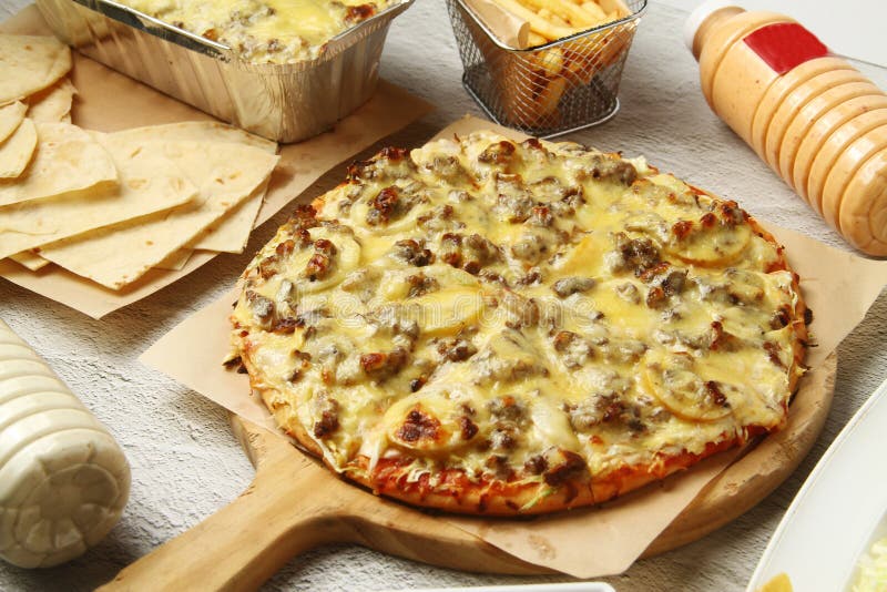 Freshly Cooked Shawarma Flavored Pizza Stock Image - Image of food ...