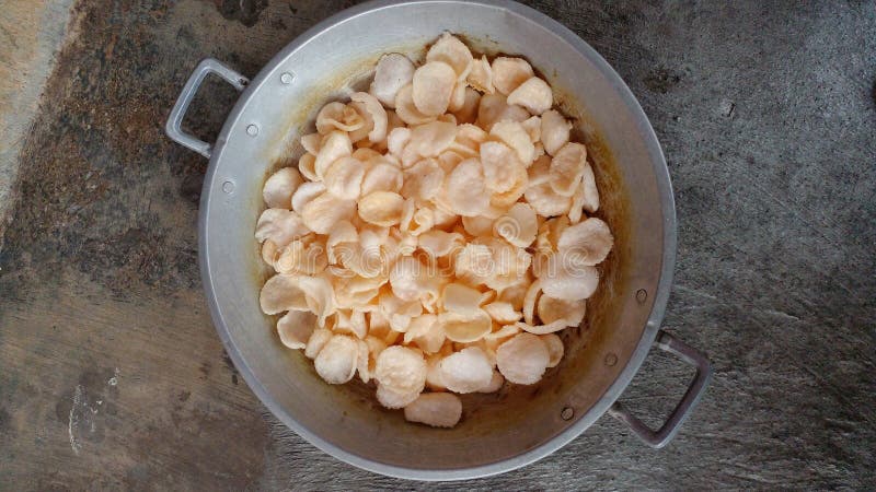 Freshly Fried Crackers. Crispy Garlic-flavored Crackers. Selective ...