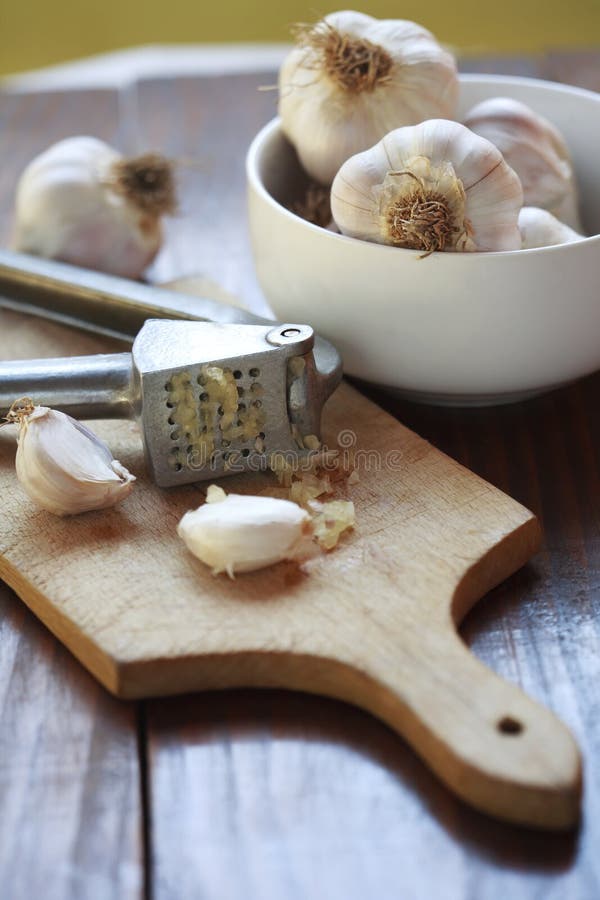 Freshly prepared garlic stock image. Image of seasoning - 78220337