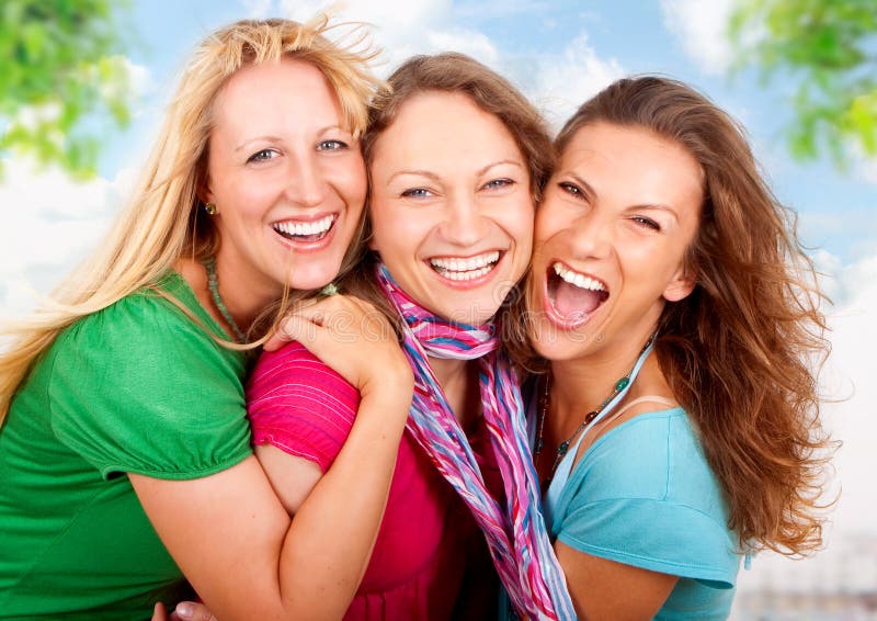 Freundinnen 3 stockbild. Bild von schwestern, schlag - 10900139