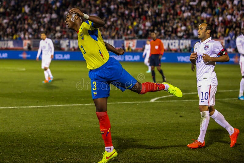 Frickson Erazo #3 E Landon Donovan #10 Imagem de Stock Editorial ...