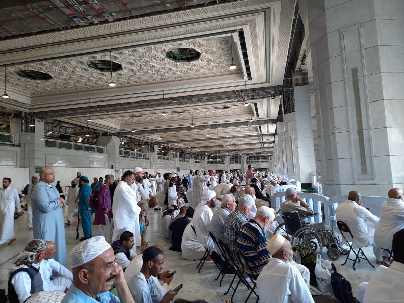 Friday Prayers on the First Floor of Masjid Al-Haram. Editorial Stock ...