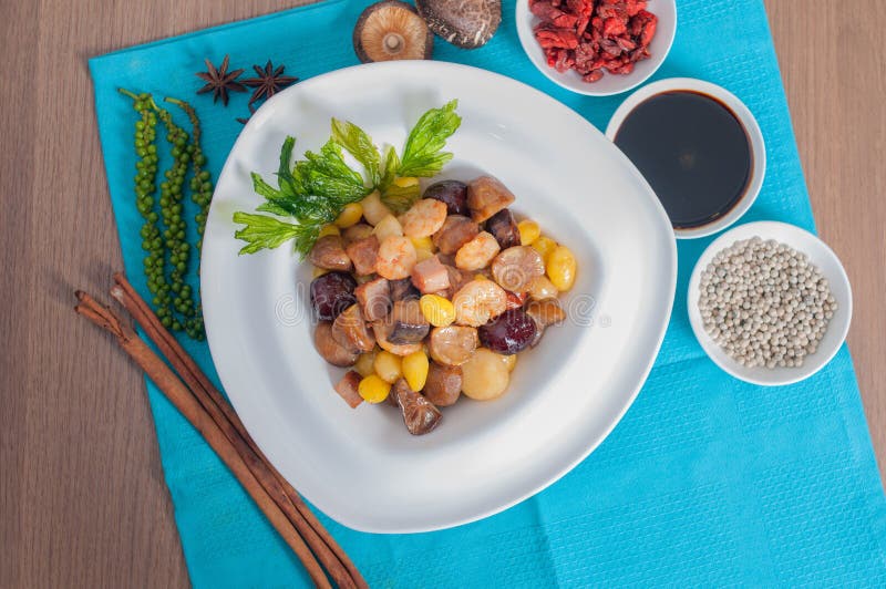 Fried Assorted Five Kind Chinese Nuts Stock Photos - Free & Royalty ...