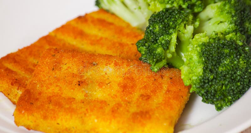Fried Breaded Fish Fillets with Broccoli Stock Image - Image of dinner ...