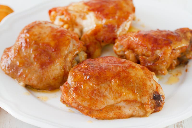 Fried chicken on plate stock image. Image of lunch, sauce - 32199445