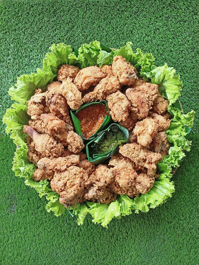 Fried Chicken Traditional Food Plating Stock Photo - Image of ...