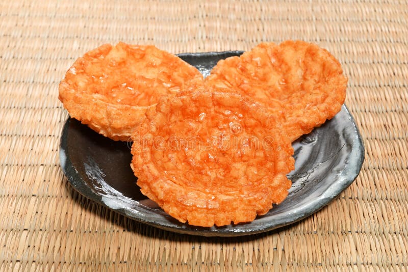 Fried crispy rice crackers stock image. Image of baked - 305344771