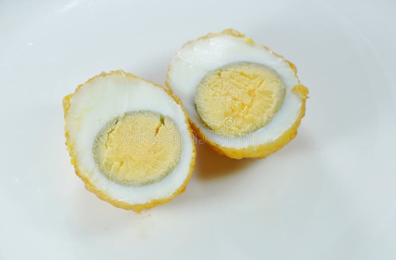 Fried Egg Half Cut on Plate Stock Image - Image of crispy, yolk: 121407765