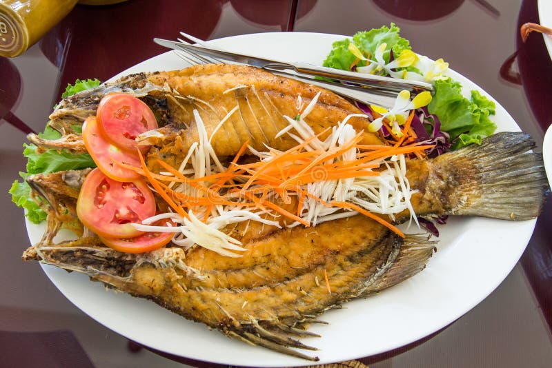 Fried Fish and Vegetable on Plate,fried Fish on Dish Wooden Table Stock ...