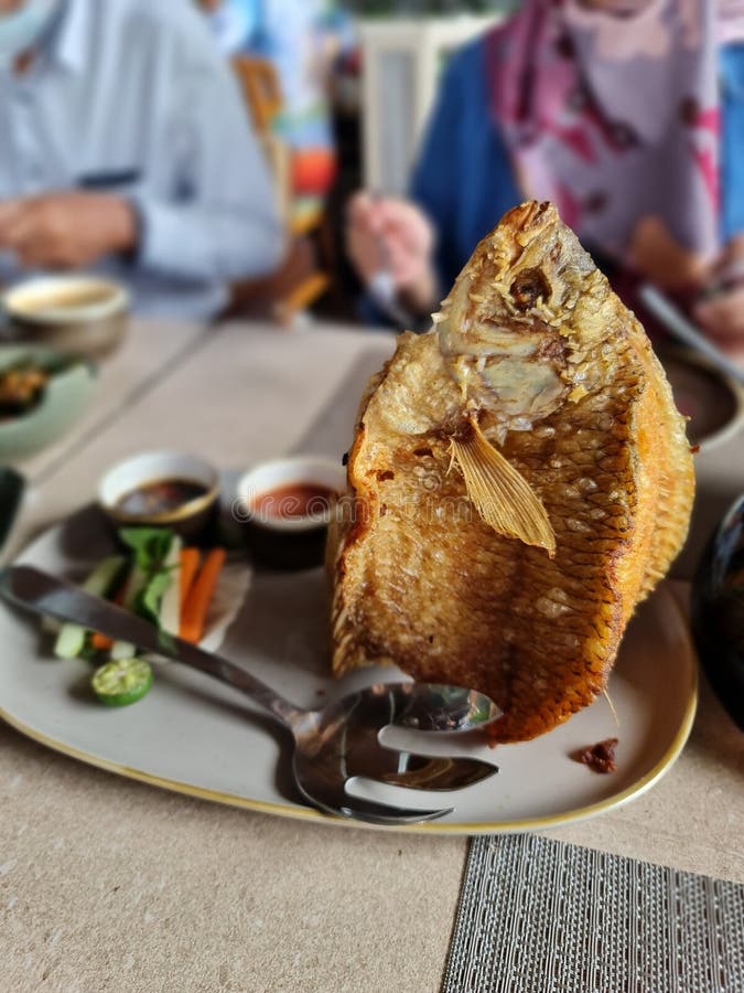 Fried Gourami, Indonesian Fish Fresh Water Stock Image - Image of water ...