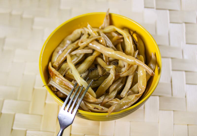 Fried Long Beans in Yellow Ceramics Cup. Stock Photo - Image of fried ...