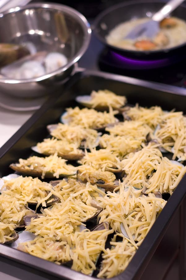Fried mussels dish stock photo. Image of shell, diet, food - 3976924