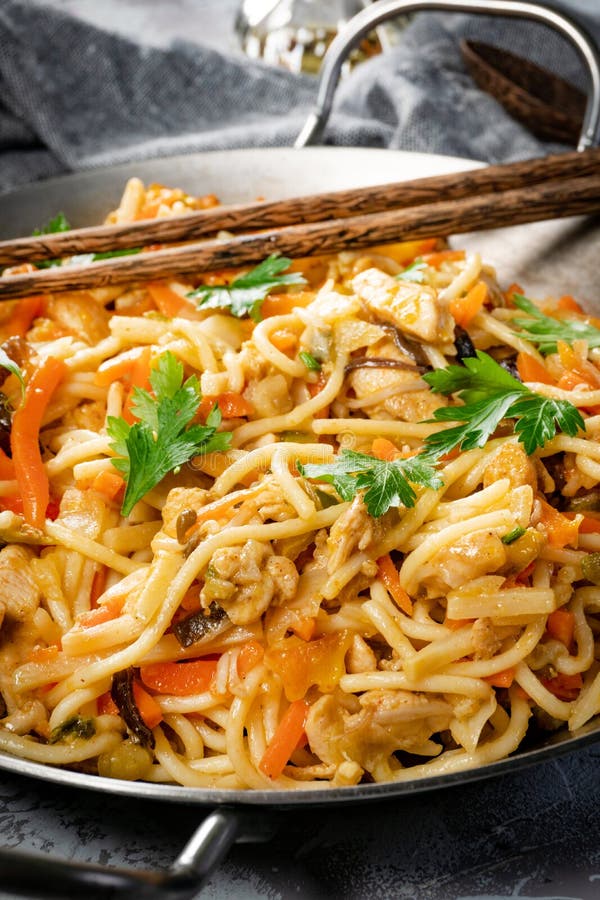 Fried Noodles with Chicken and Vegetables Stock Image - Image of stir ...