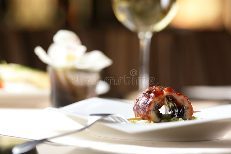 Fried peace of fish meat stock image. Image of lime, plate - 28324761