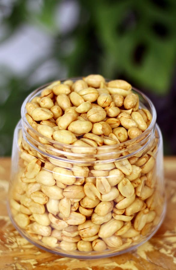 Fried peanuts stock photo. Image of cooking, bawang - 316192080