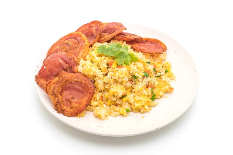 Fried Rice con tocino imagen de archivo. Imagen de fondo - 128194859