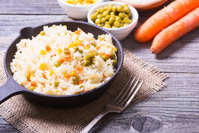 Fried rice in pan stock photo. Image of stir, plate, fresh - 86315368