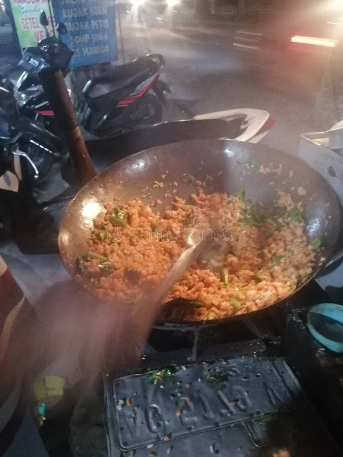 Fried Rice Red with Frying Pan Stock Image - Image of rice, frying ...