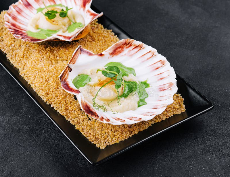 Fried Seafood Scallops Meat with Butter in a Shells Stock Image - Image ...