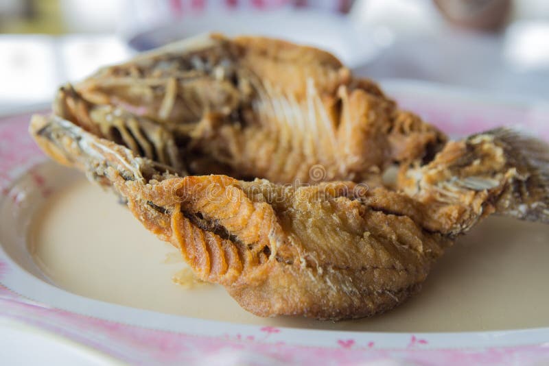 Fried snapper stock image. Image of thaifood, seafood - 31621835