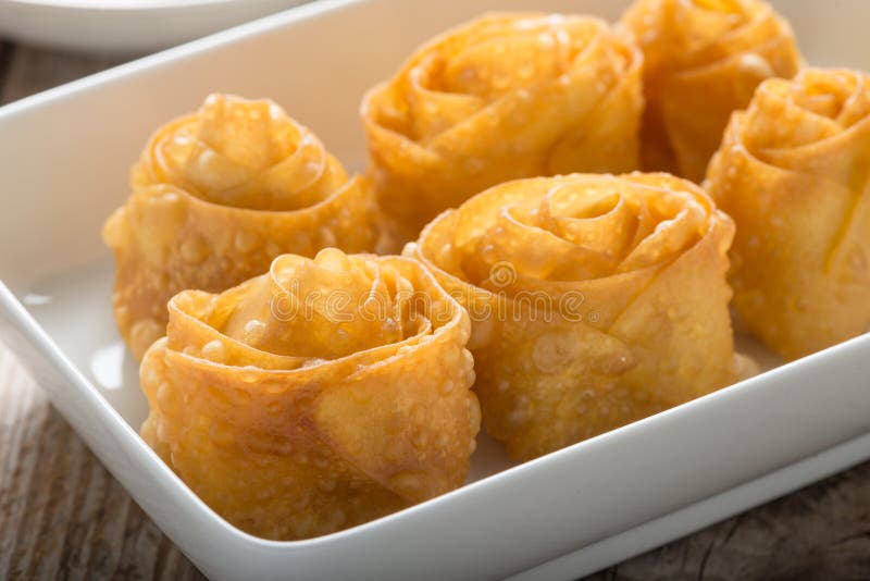 Fried Wonton Flower Shape in White Dish. Stock Image - Image of crispy ...