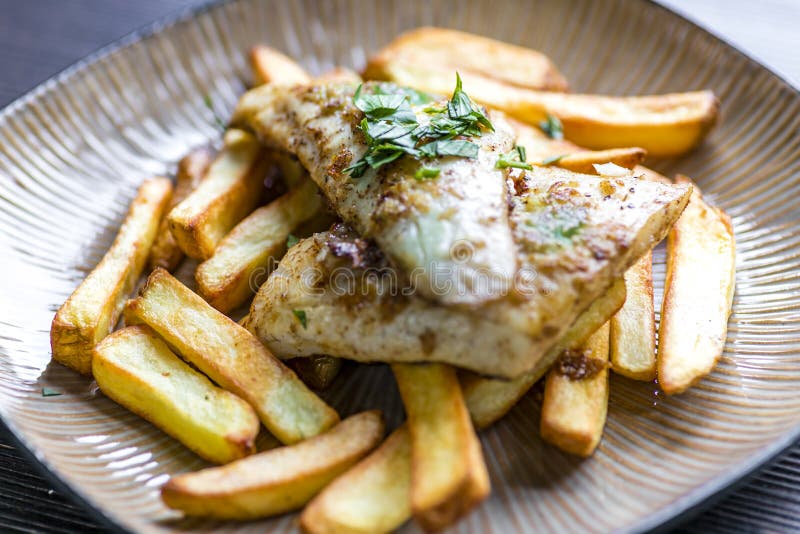 Fried Zander with Homemade Potato Chips Stock Photo - Image of healthy ...