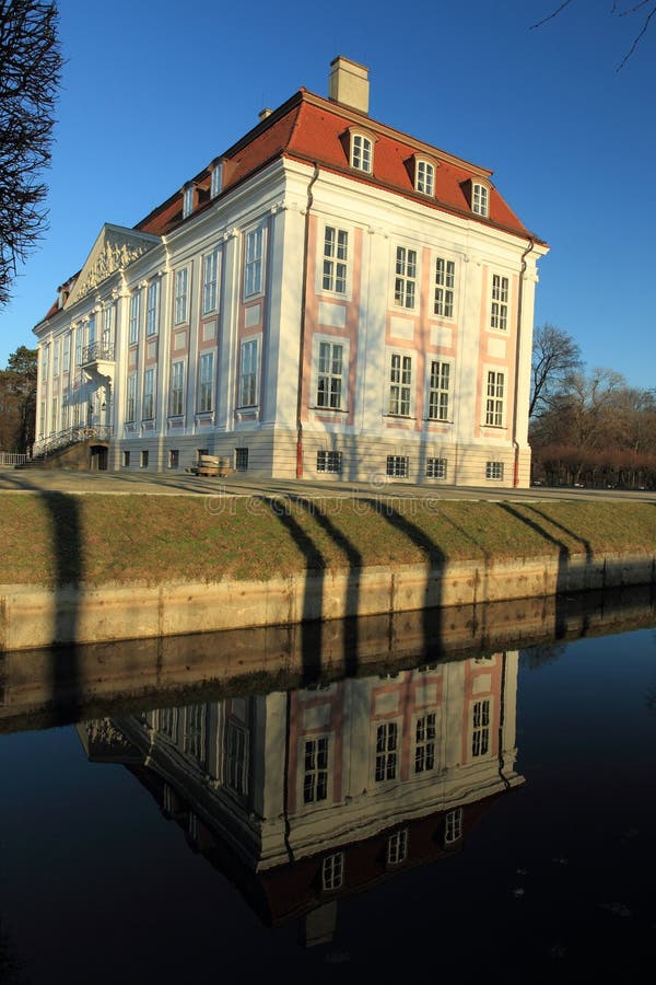 Friedrichsfelde chateau stock image. Image of friedrichsfelde - 24093355