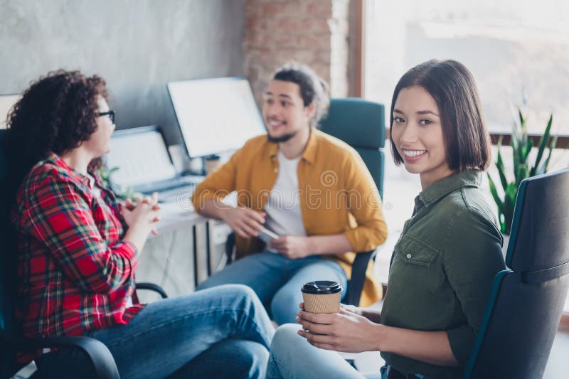 Friendly Teamwork Collaboration among Diverse Colleagues in a Casual ...