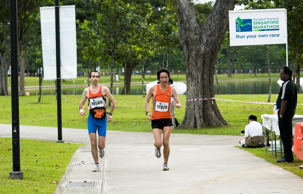Friends during a Marathon editorial stock image. Image of friends - 7377609