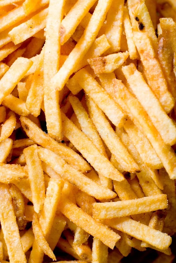 Frieten Met Zout Op Witte Achtergrond Stock Afbeelding - Image of ...